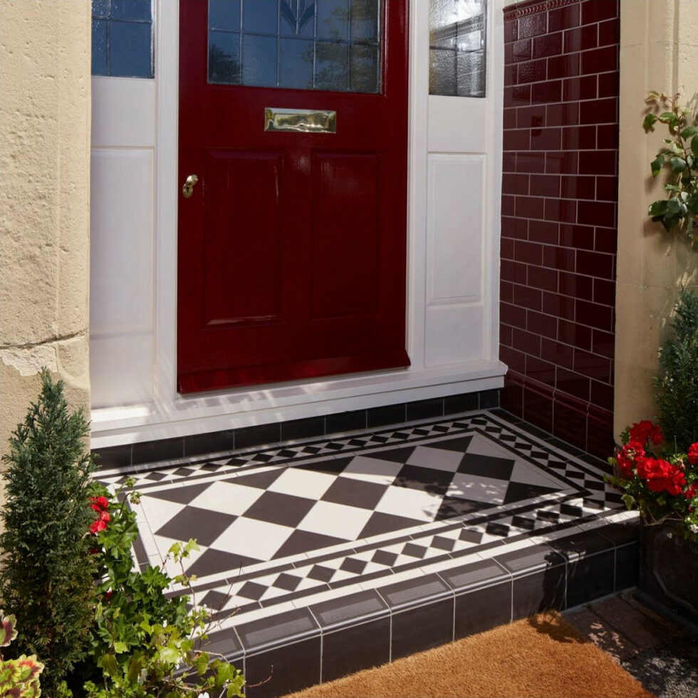Victorian Floor Tiles, Norwich, HolkhamDune-DoverWhite-Black